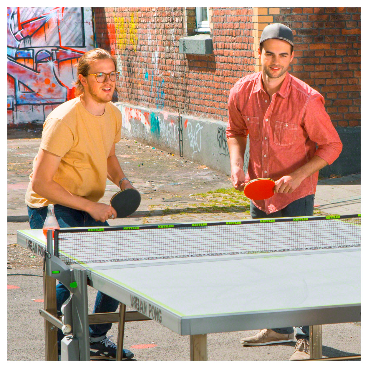 Køb rundbold-bat og langbold-bat til idraæt med Bat & Bold Sport