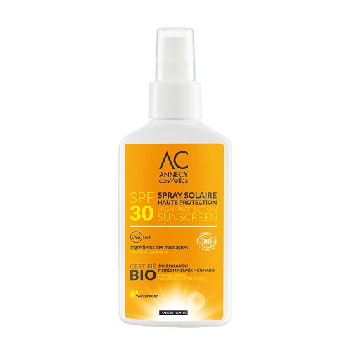 Solcreme spf 50 og 30. Solspray økologisk og Sunblock som er svanemærket.